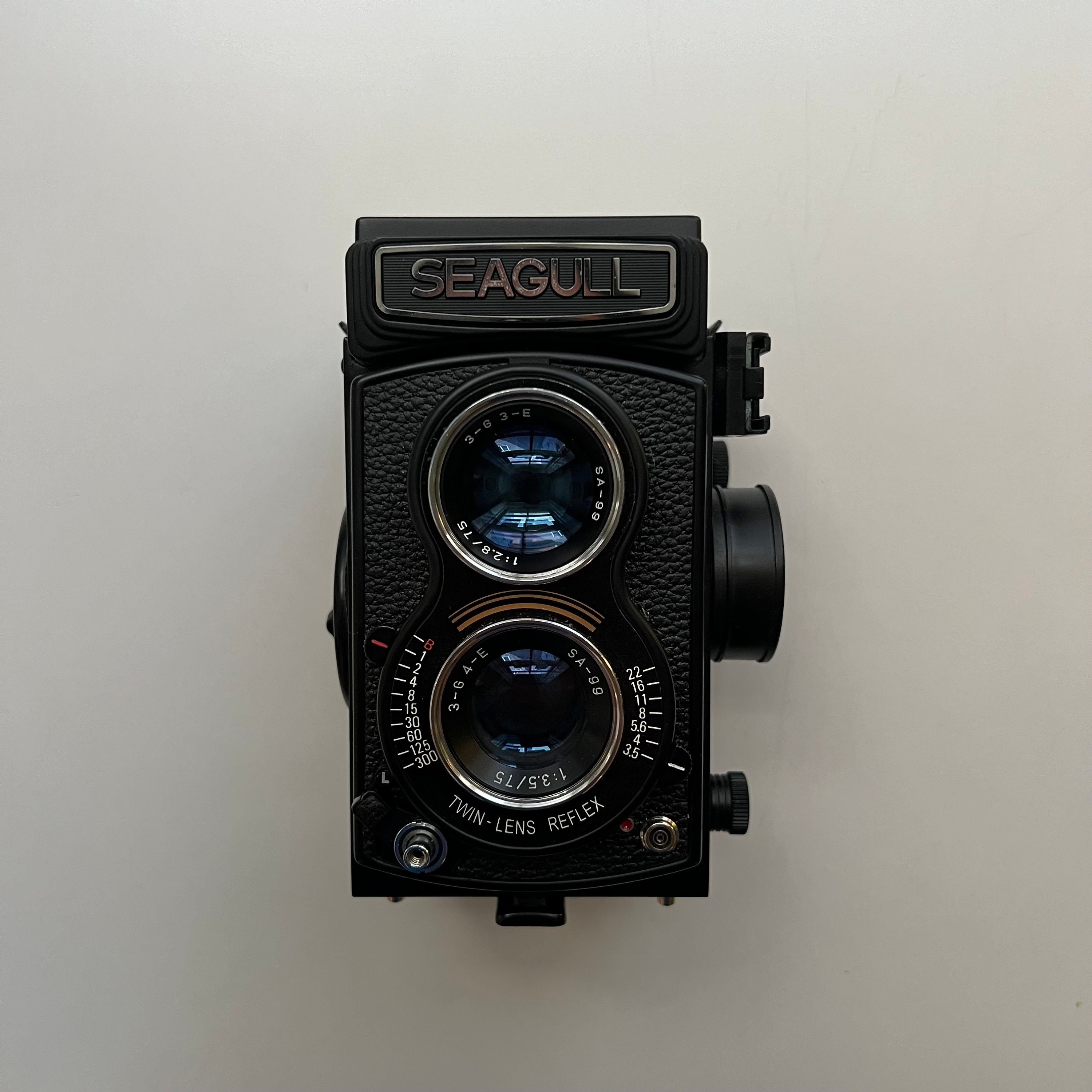 Seagull 4A-105 6X6 W/ 75mm F3.5 Lens TLR Medium Format Camera S/n ...