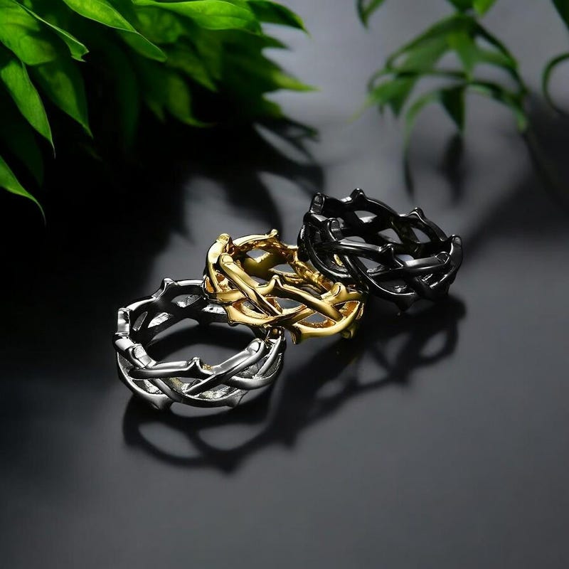 Thorn Ring - Etsy
