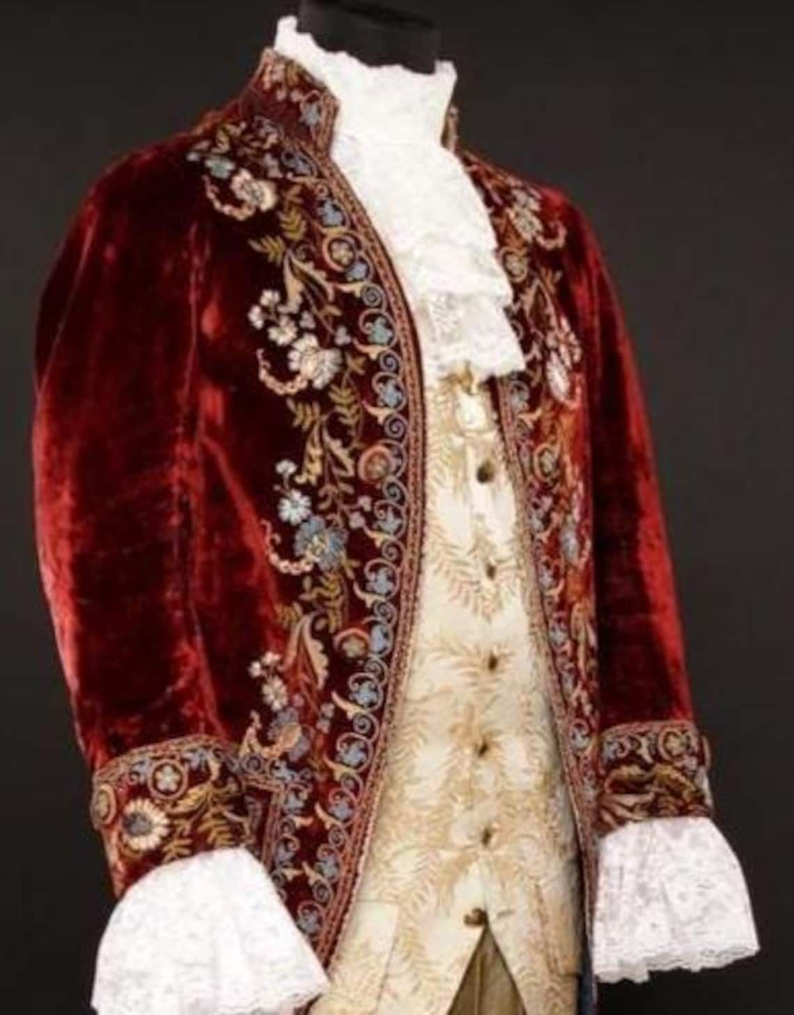 Men's Customized Red Velvet History Suits Groom's Wedding Three-piece ...