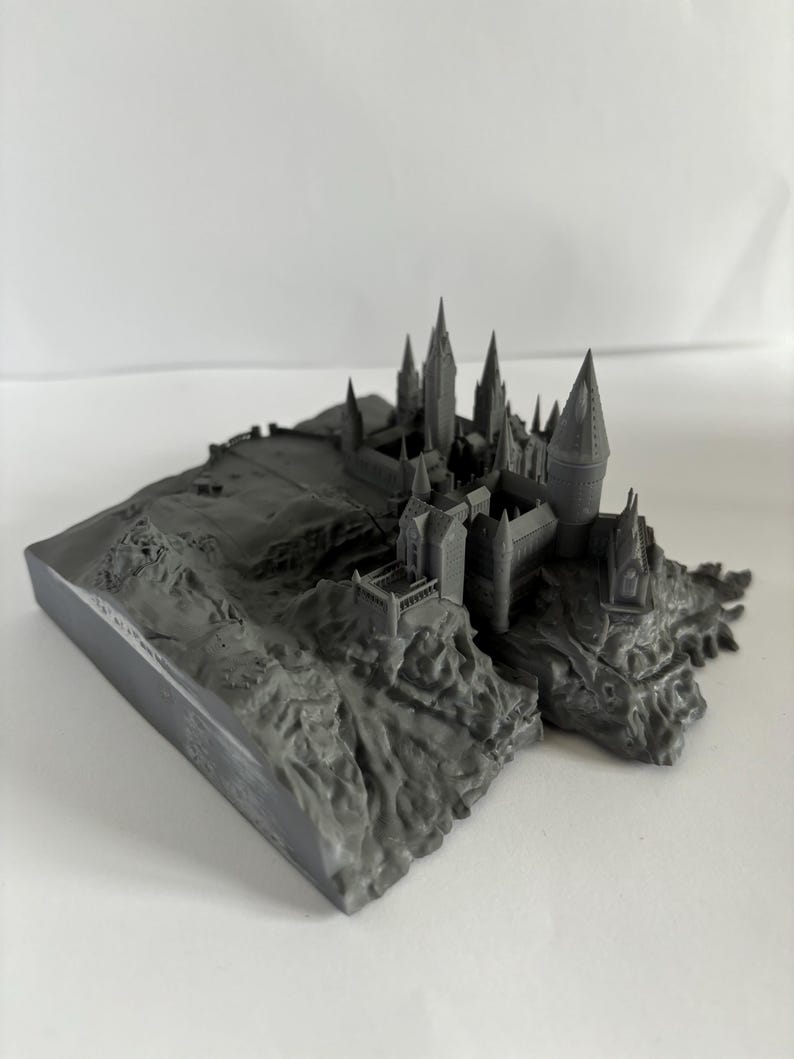 Hogwarts Castle Harry Potter Scale Model for Painting Primed ...