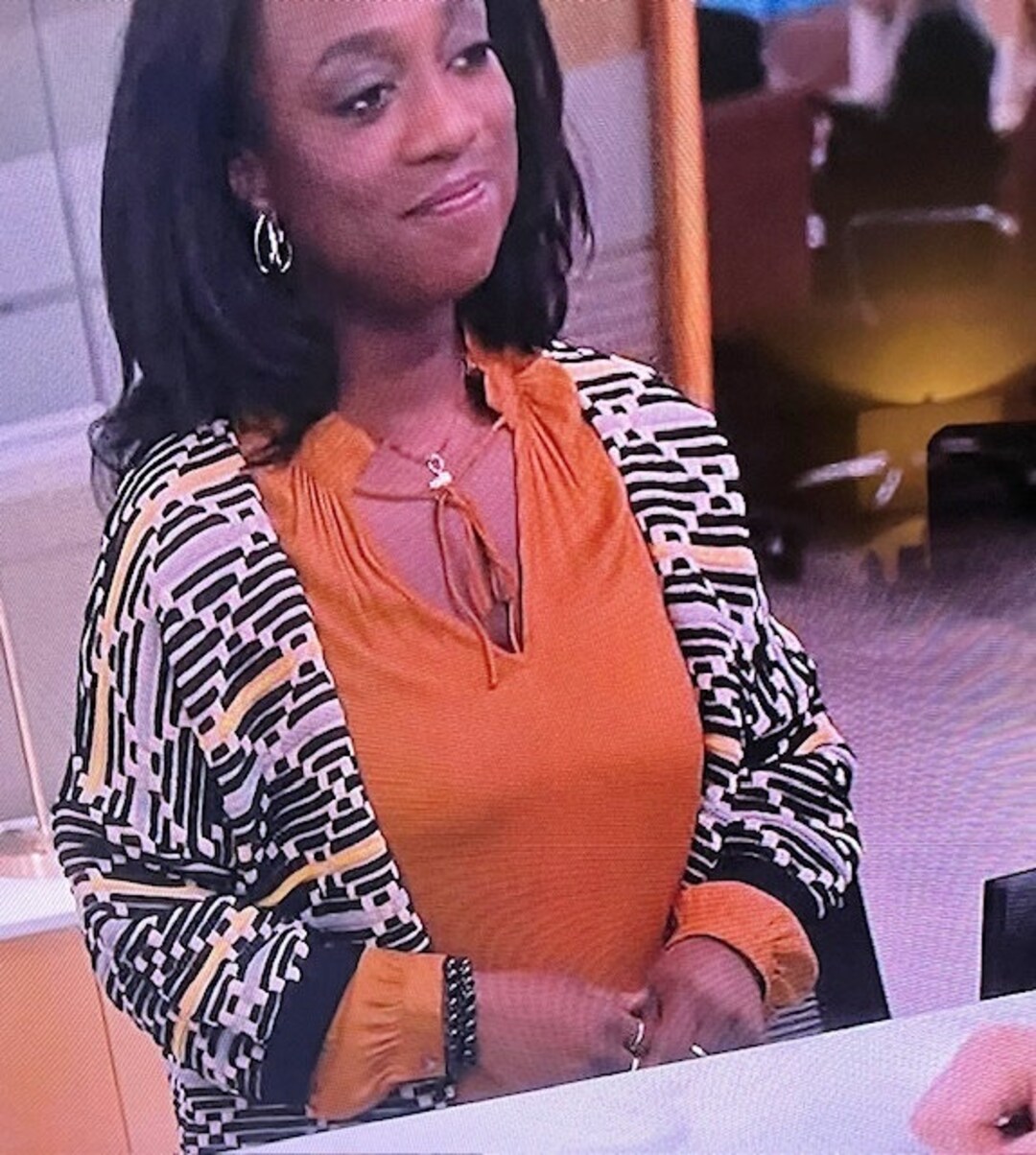 Black and Gold Bracelet Swarovski Pearl Bracelet as Seen on Actress ...