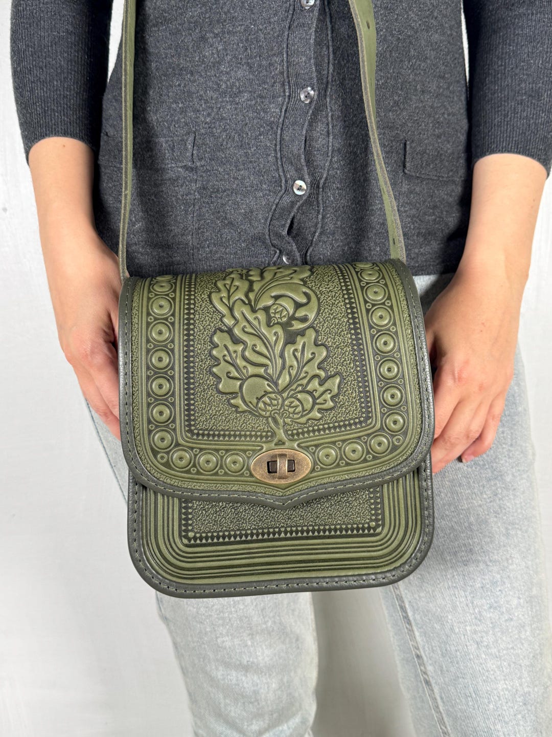 Embossed Olive Green Leather Crossbody Bag: Handmade Oak Leaf Purse - Etsy