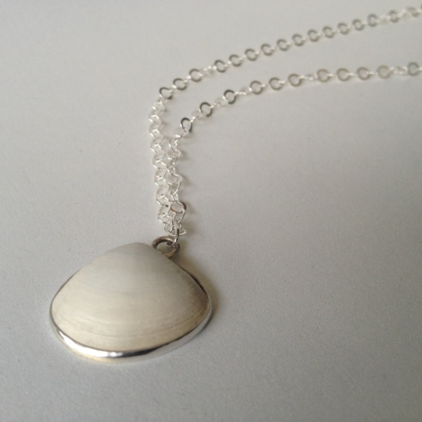 Clam Necklace - Etsy