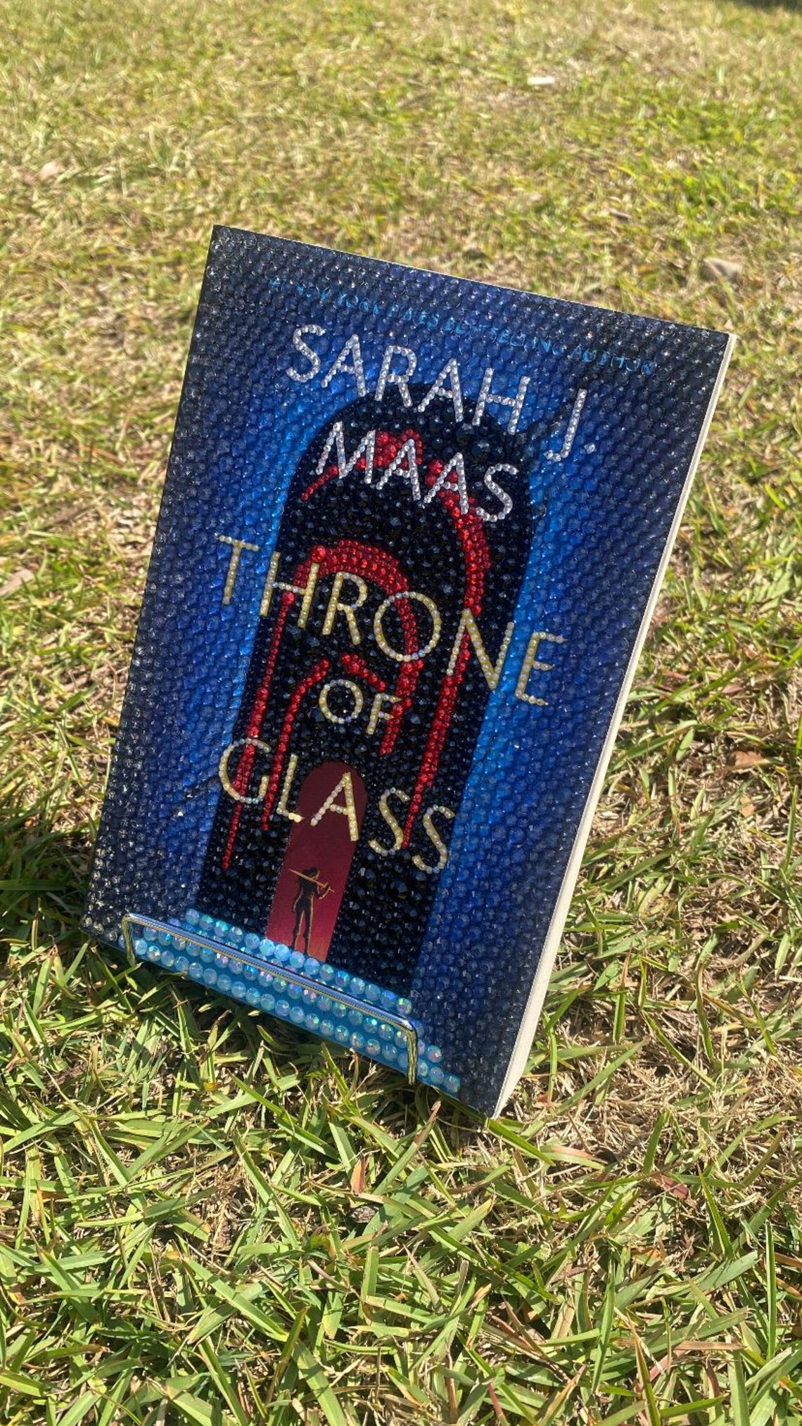 Blinged Throne of Glass - Rhinestoned Book, Romantasy, Fantasy - Etsy