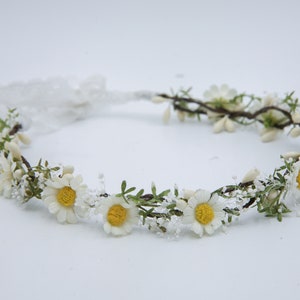 Small Daisy Flower Crown With Babies Breath and Greenery, Boho Wedding ...