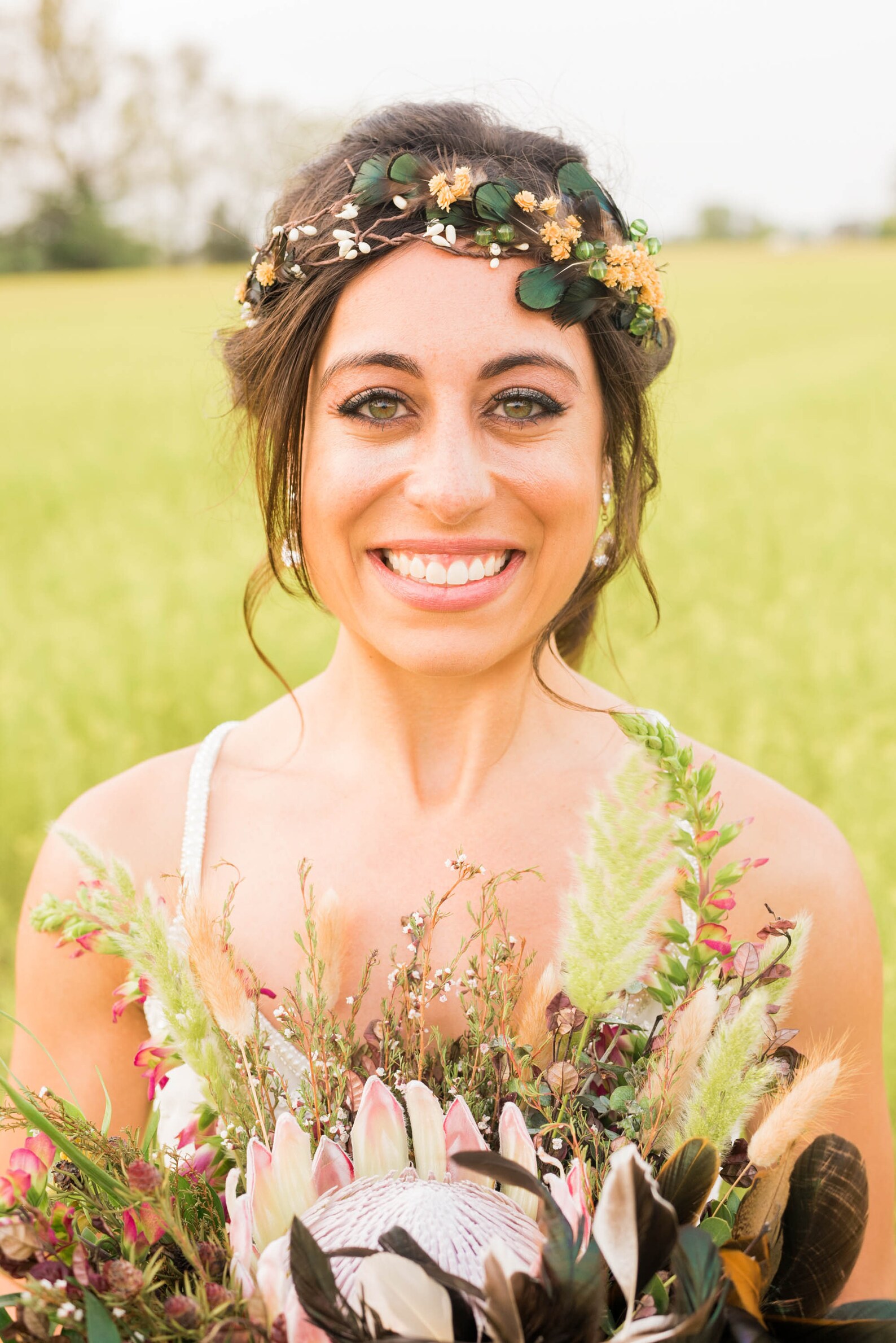 Rustic Wedding Flower Crown: Golden Flowers & Feathers Headpiece - Etsy