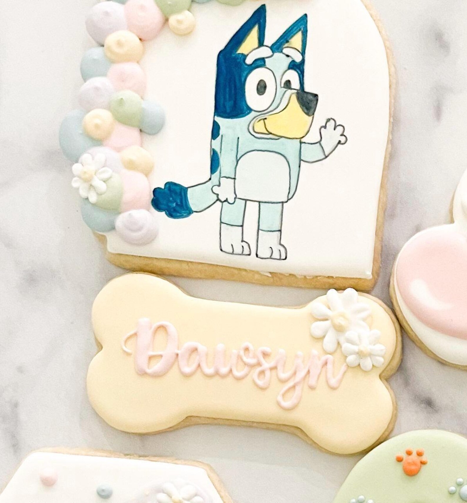 Bluey Cookies, Bluey Daisy Themed Cookies, Girly Bluey Cookies, Bingo ...