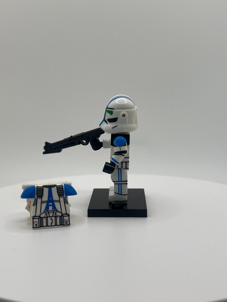 Blue Jet Pack Clone Trooper Minifigure Custom Star Wars Figure Movie ...