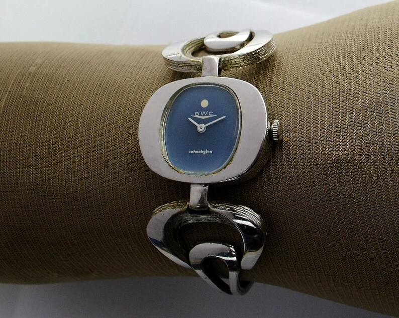 Characteristic 70's Design - Wind-up Watch - Chrome - Running Okay ...