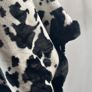 Black and White Cow Pattern Faux Fur Border Poncho – Soft, Cozy, and ...
