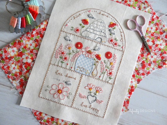 BEE HAPPY Hand Embroidery Pattern - Etsy