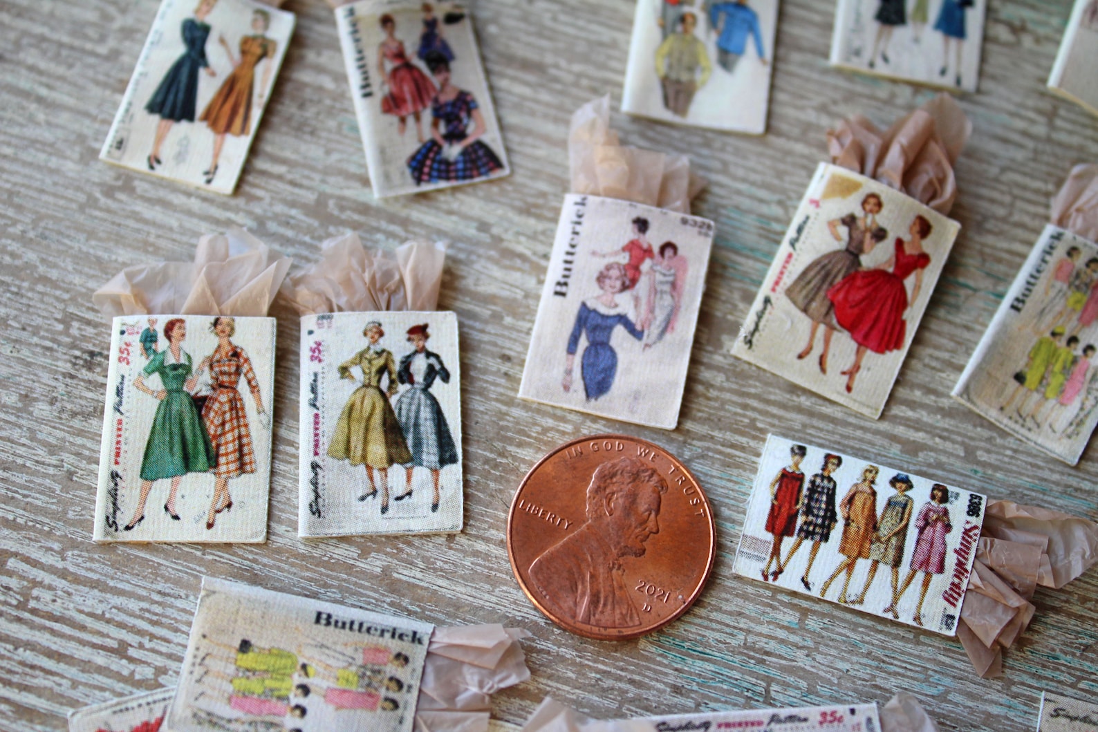 Set of Miniature Vintage Sewing Patterns - for Dollhouses, Dioramas ...