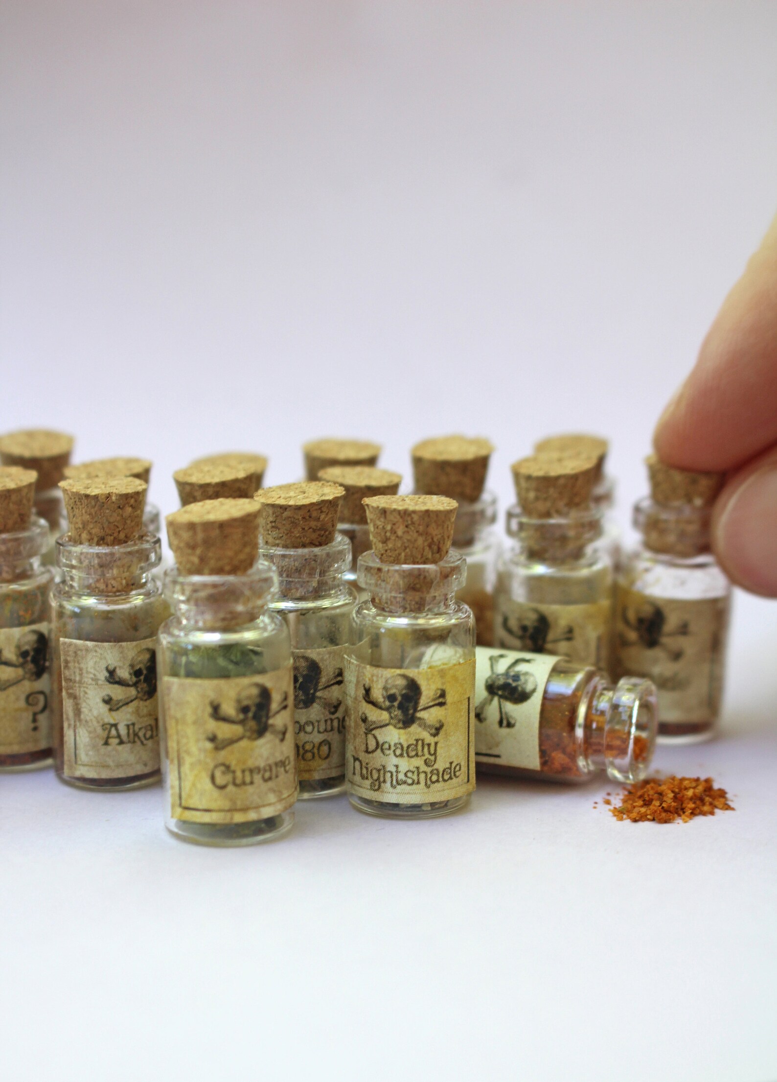 30 Antique Poison Labels: Dollhouse Digital Download DIY - Etsy