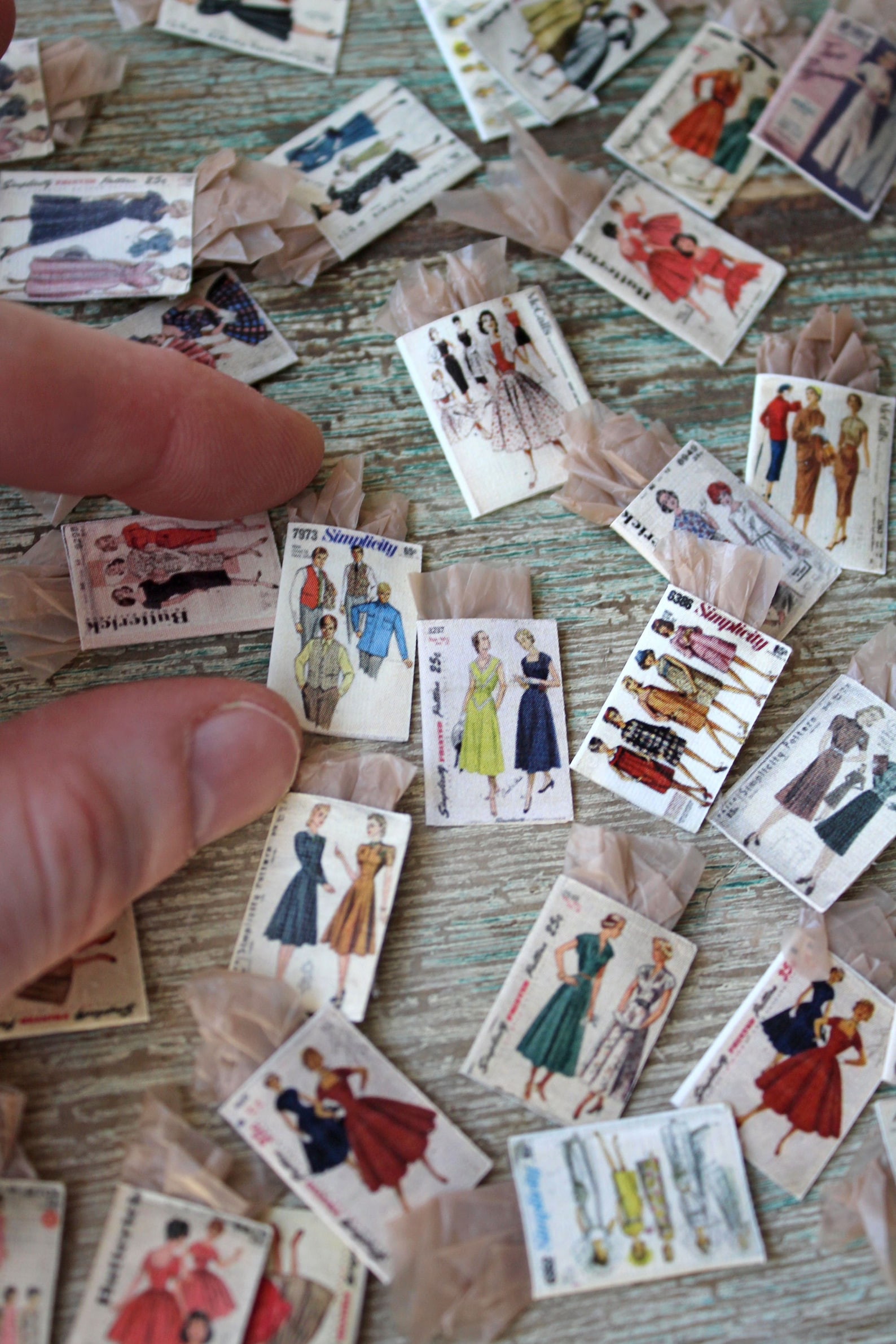 Set of Miniature Vintage Sewing Patterns - for Dollhouses, Dioramas ...