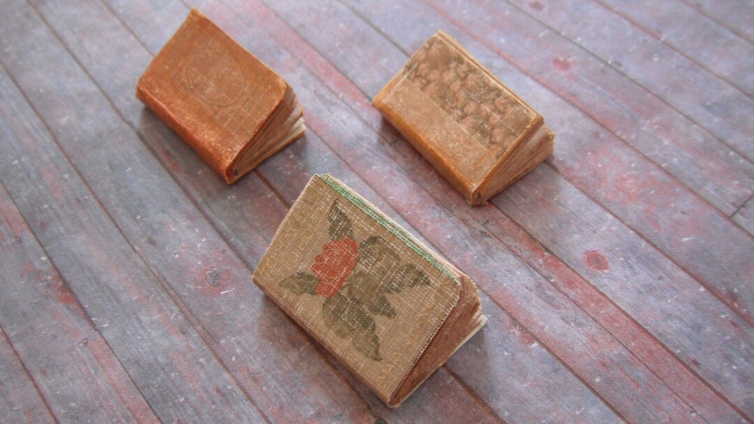 Miniature Antique Book Trio – 1:12 Scale Vintage Dollhouse Decor • Tiny ...