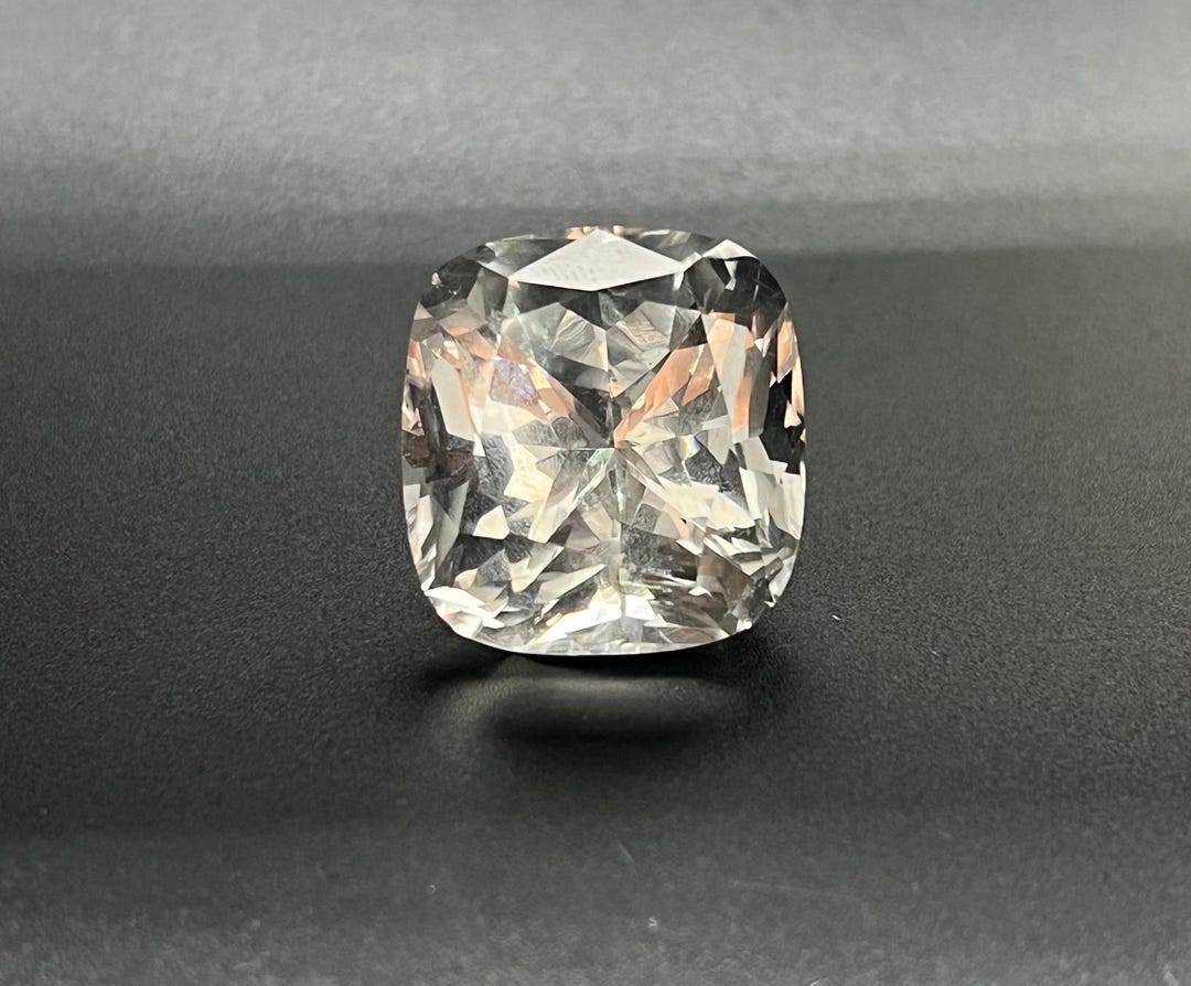 Large Quartz Crystal Gemstone 66.85carats Faceted Quartz Gem, Collector ...