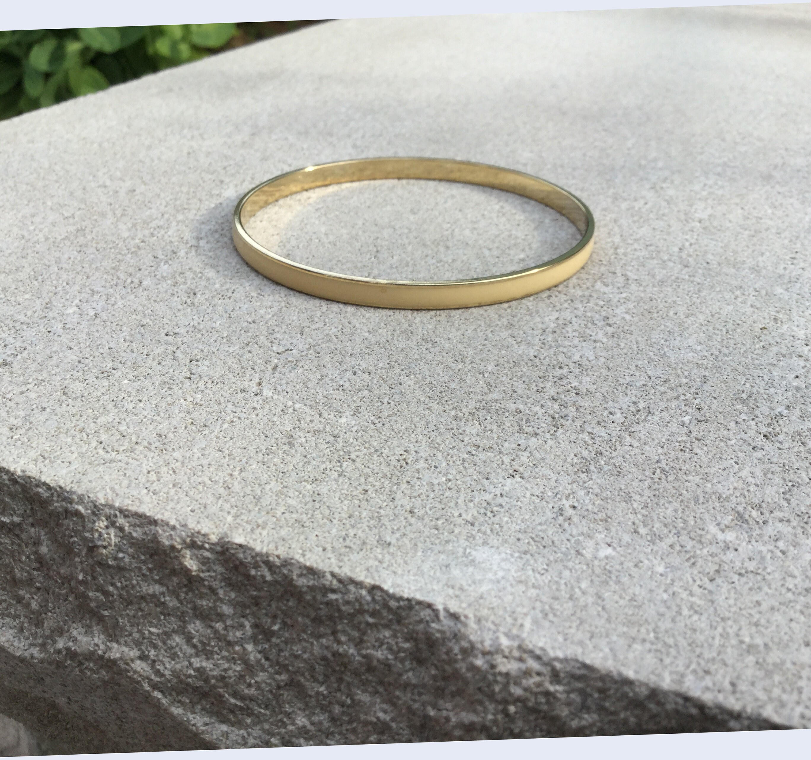 Vintage Beige Tan Enamel Bangle Bracelet in Gold Tone Finish Narrow ...