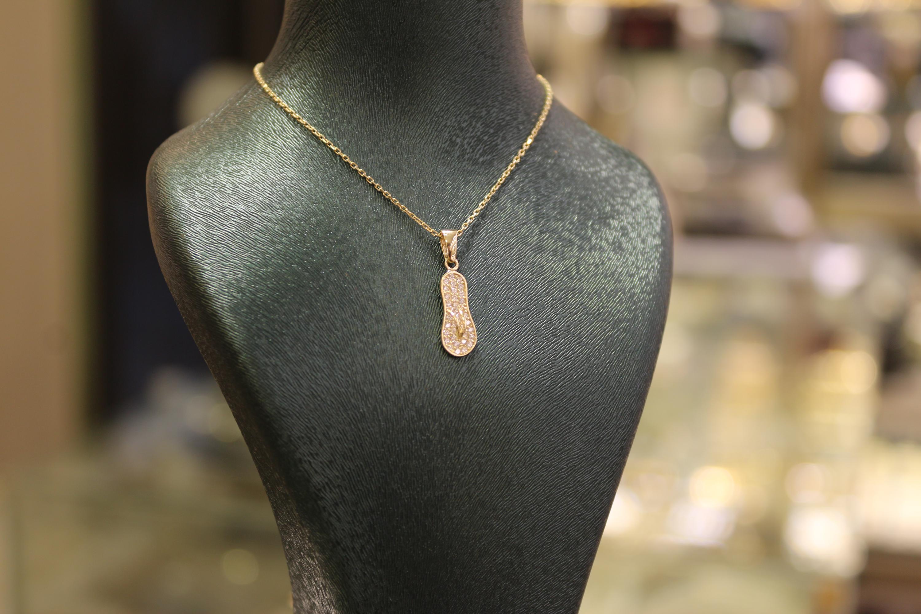 14K Gold Flip Flop Pendant, Flip Flop Necklace, Dainty Beach Jewelry ...