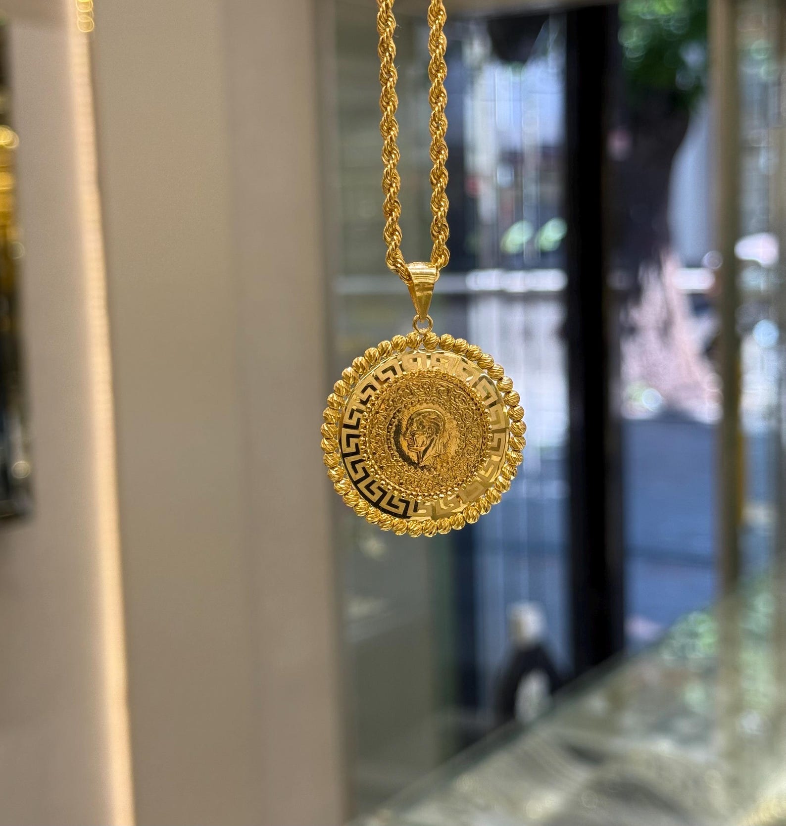 22K Gold Turkish Coin Pendant Necklace, 3 Mm Rope Chain, Dorica Frame ...