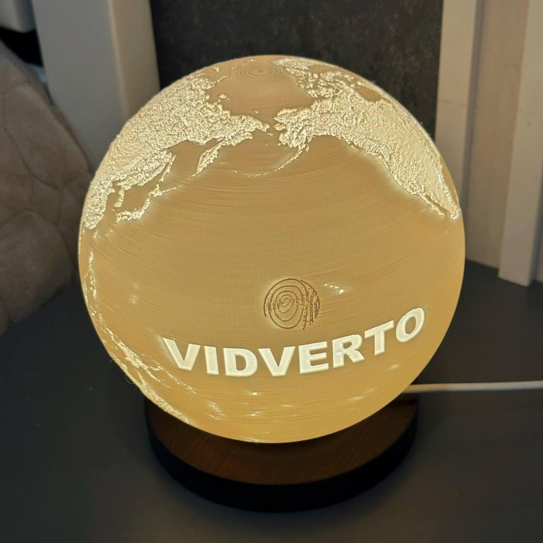 Custom 3D Printed Globe Lamp 7.87inch 20cm Ecofriendly Plastic Wooden ...