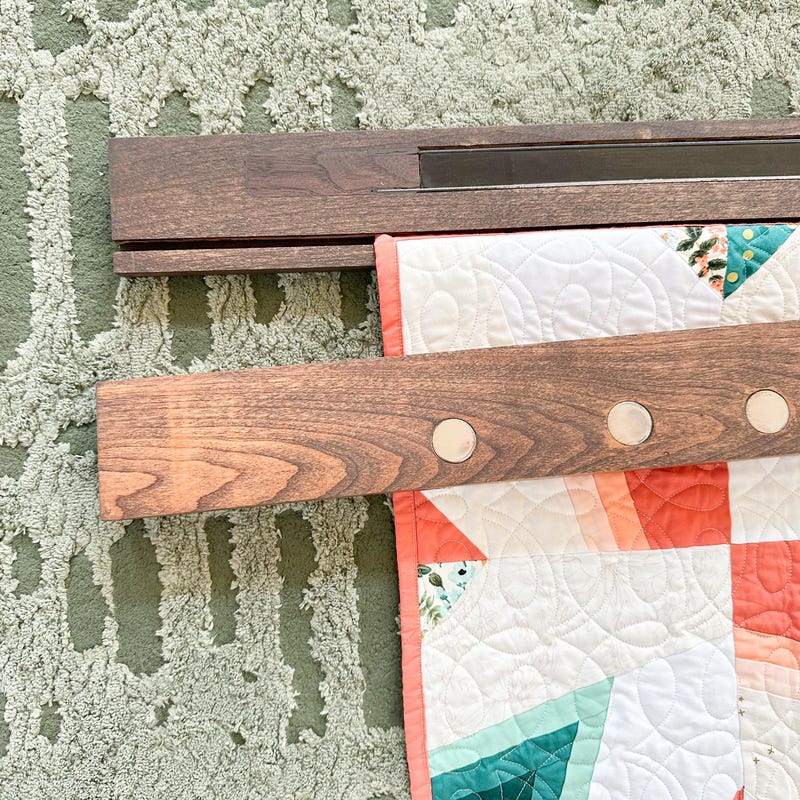 Quilt Hanger - Etsy