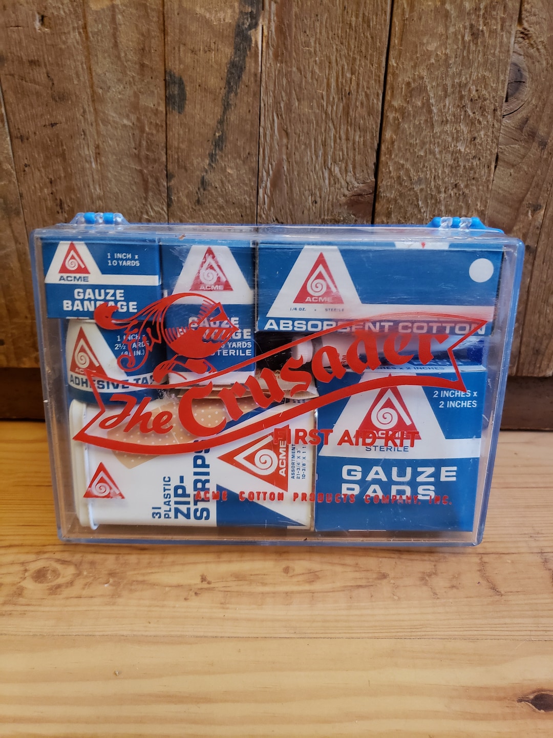 Vintage Crusader First Aid Kit - Etsy
