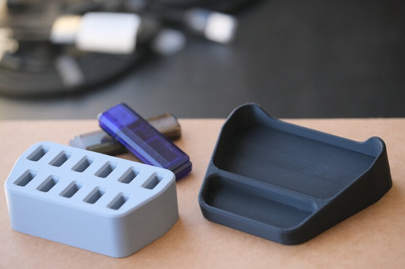 Angled USB Flash Drive Holder 3D File - Etsy