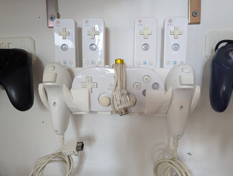 Wii Controller Nunchuck Classic Controller Wall Mounted Holder - Etsy