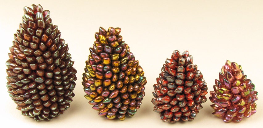 TUTORIAL: Bead Crochet Pine Cones Tutorial Using Miyuki Long Magatma ...