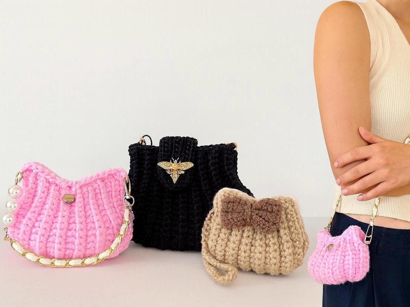 Crochet Pouch Bag Pattern – One-piece Mini Purse Tutorial (PDF) - Etsy