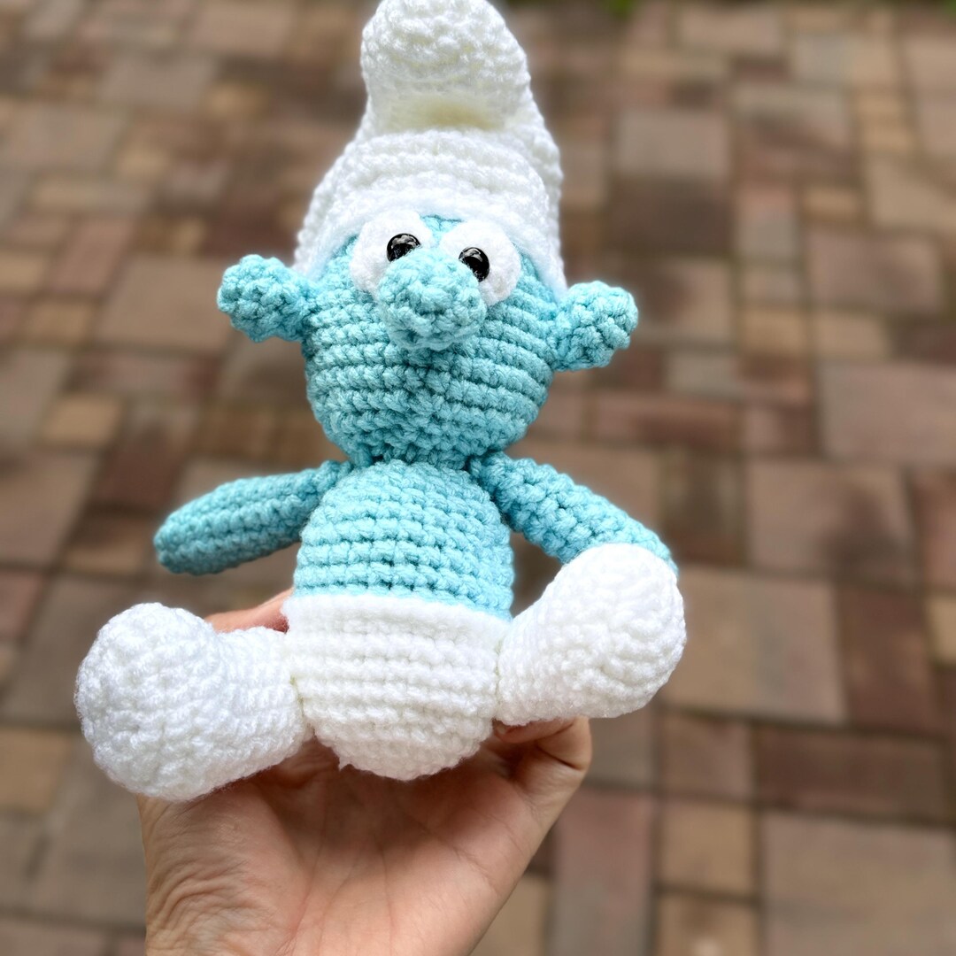 Smurf-inspired Crochet Amigurumi Pattern – DIY Blue Gnome Plush Toy ...