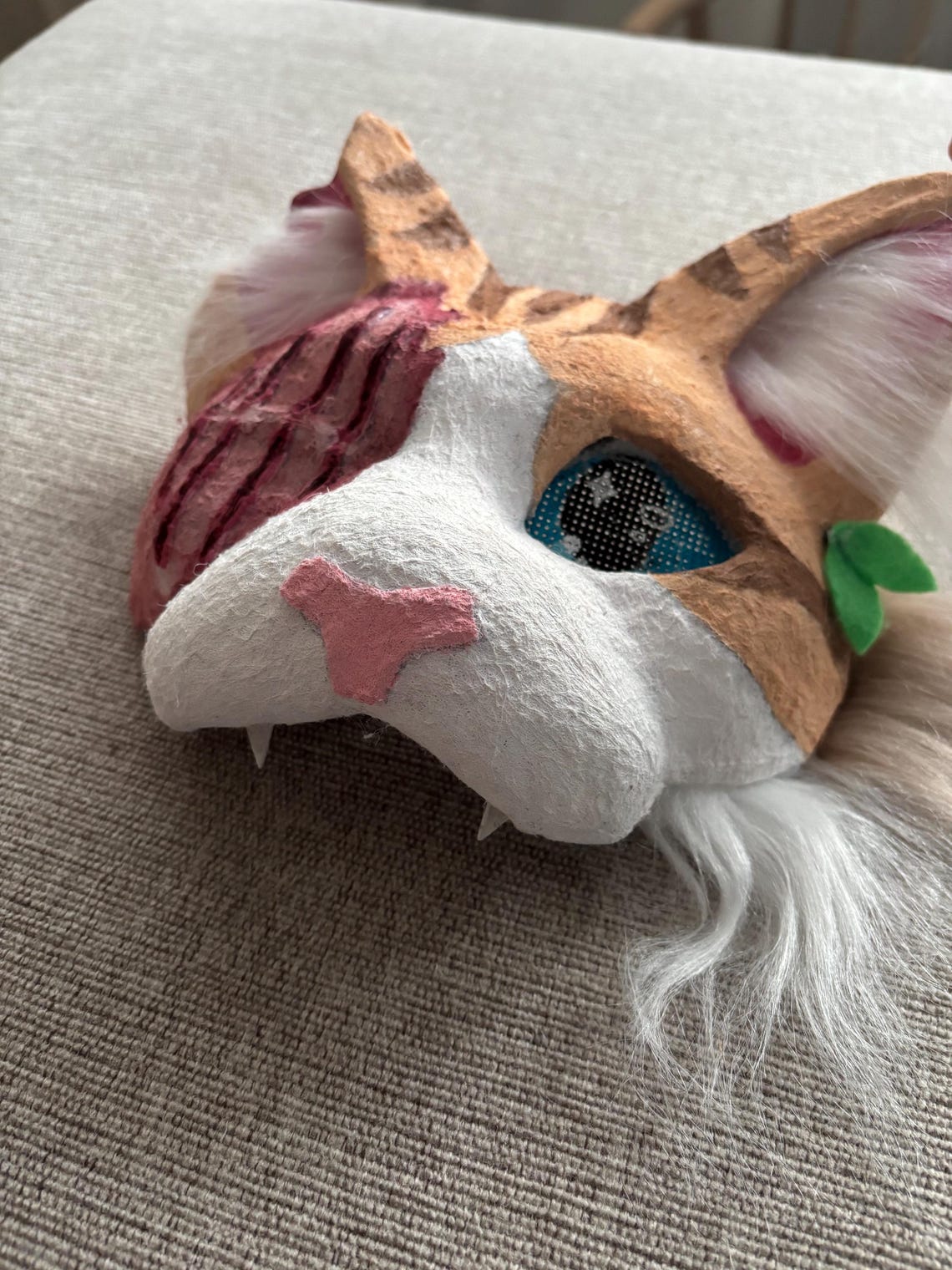 A Gorgeous and Realistic Catmask of the Character Brightheart From the ...
