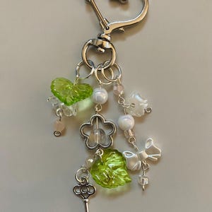 Hidden Fairy Garden Key Keychain - Etsy