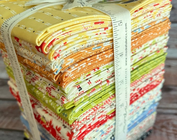 Moda Fat Quarter Bundle | Figs and Shirtings | 38 Fat Quarters 18"x22 ...