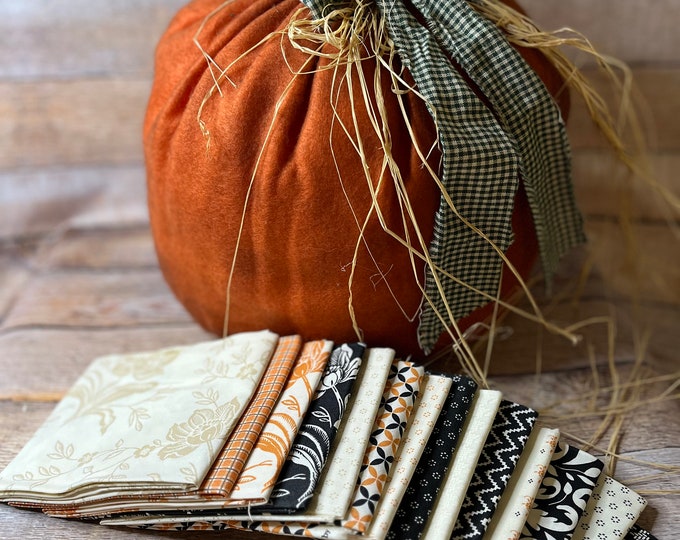 All Hallow's Eve | Moda Fat Quarter Bundle | 14 Assorted Fall/halloween ...