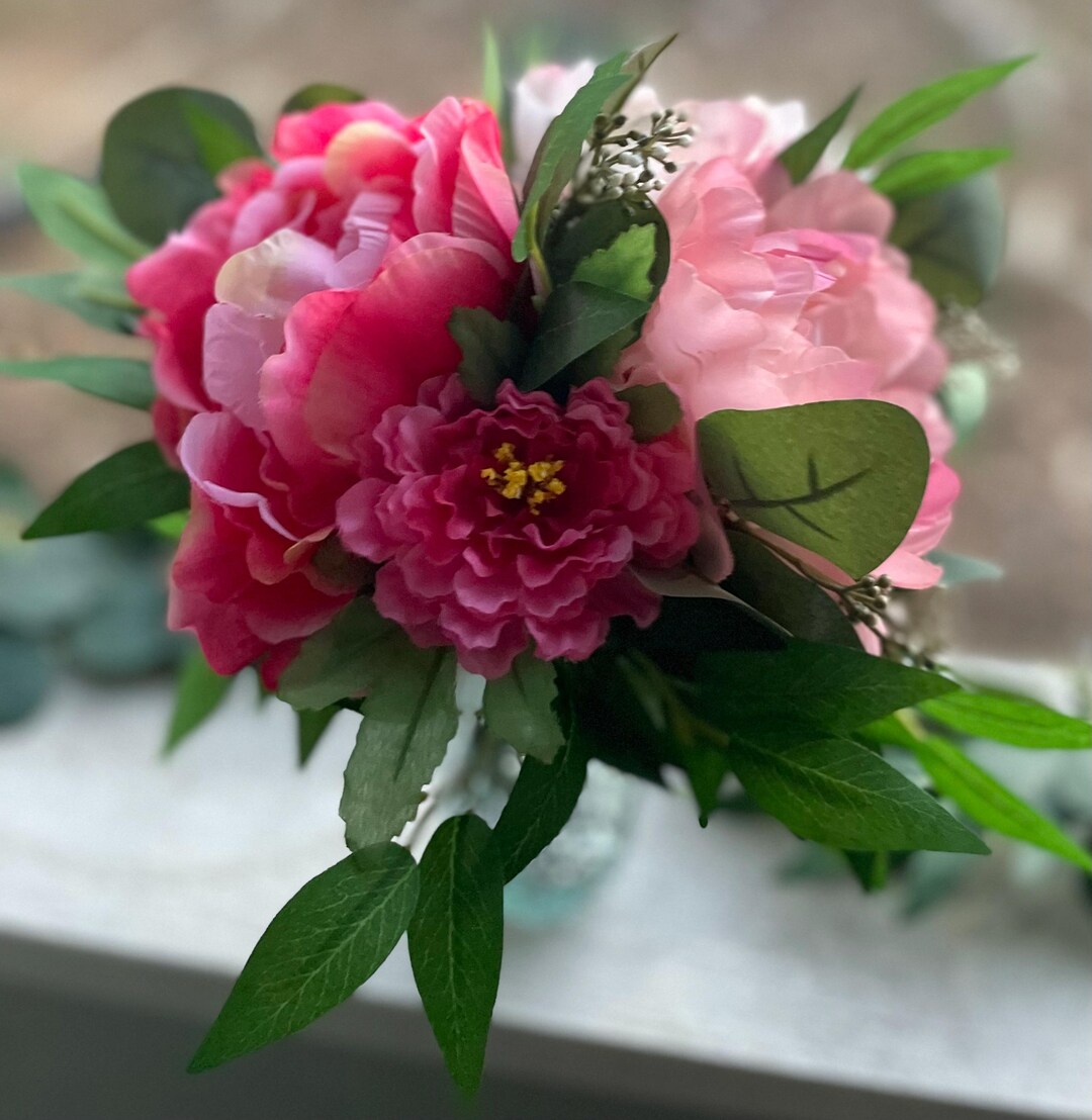 Small Pink Floral Bouquet/table Arraignment - Etsy