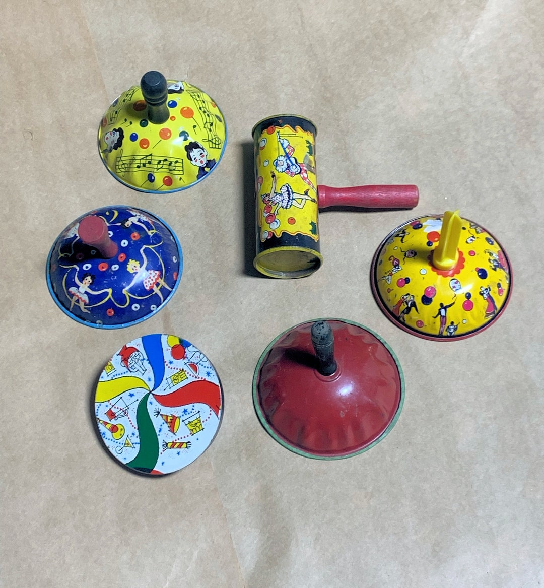 New Years Eve Noise Makers, Vintage Noise Makers, Clackers, Spinners ...