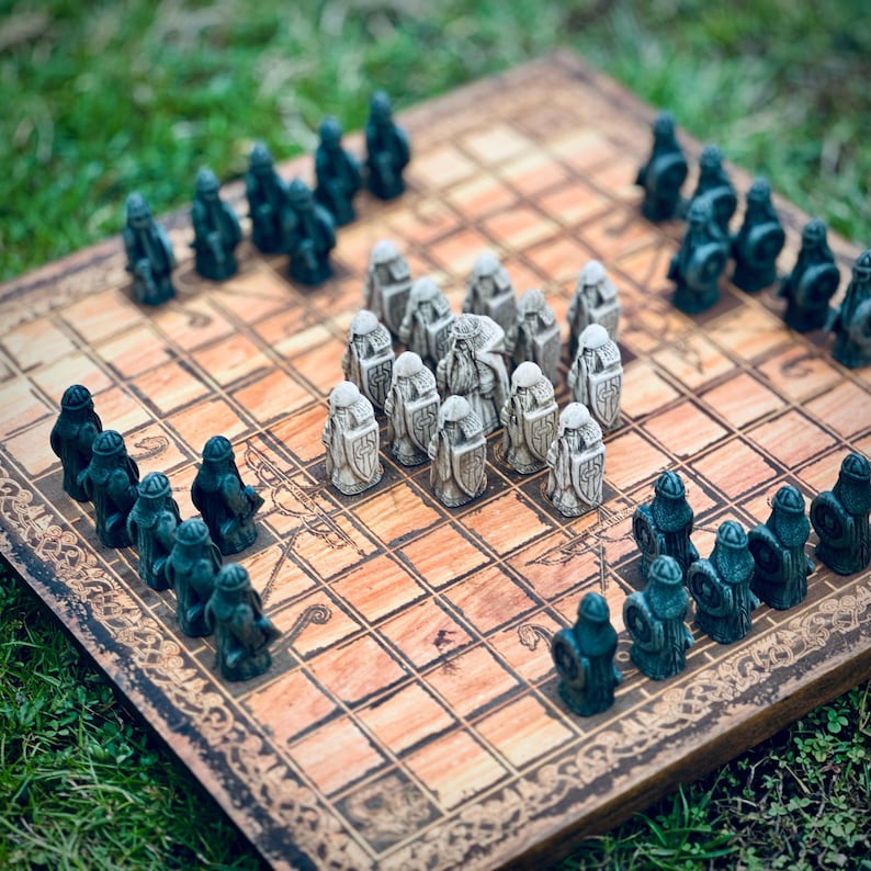 Viking Tafl Hnefatafl 11x11 – Handmade Wooden Board Game – Norse ...