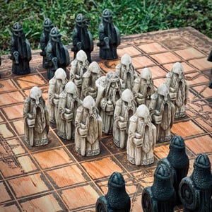 Viking Tafl Hnefatafl 11x11 – Handmade Wooden Board Game – Norse ...