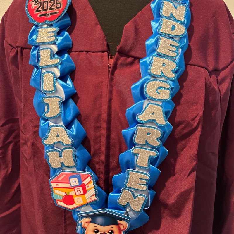Kindergarten Graduation Lei - Etsy