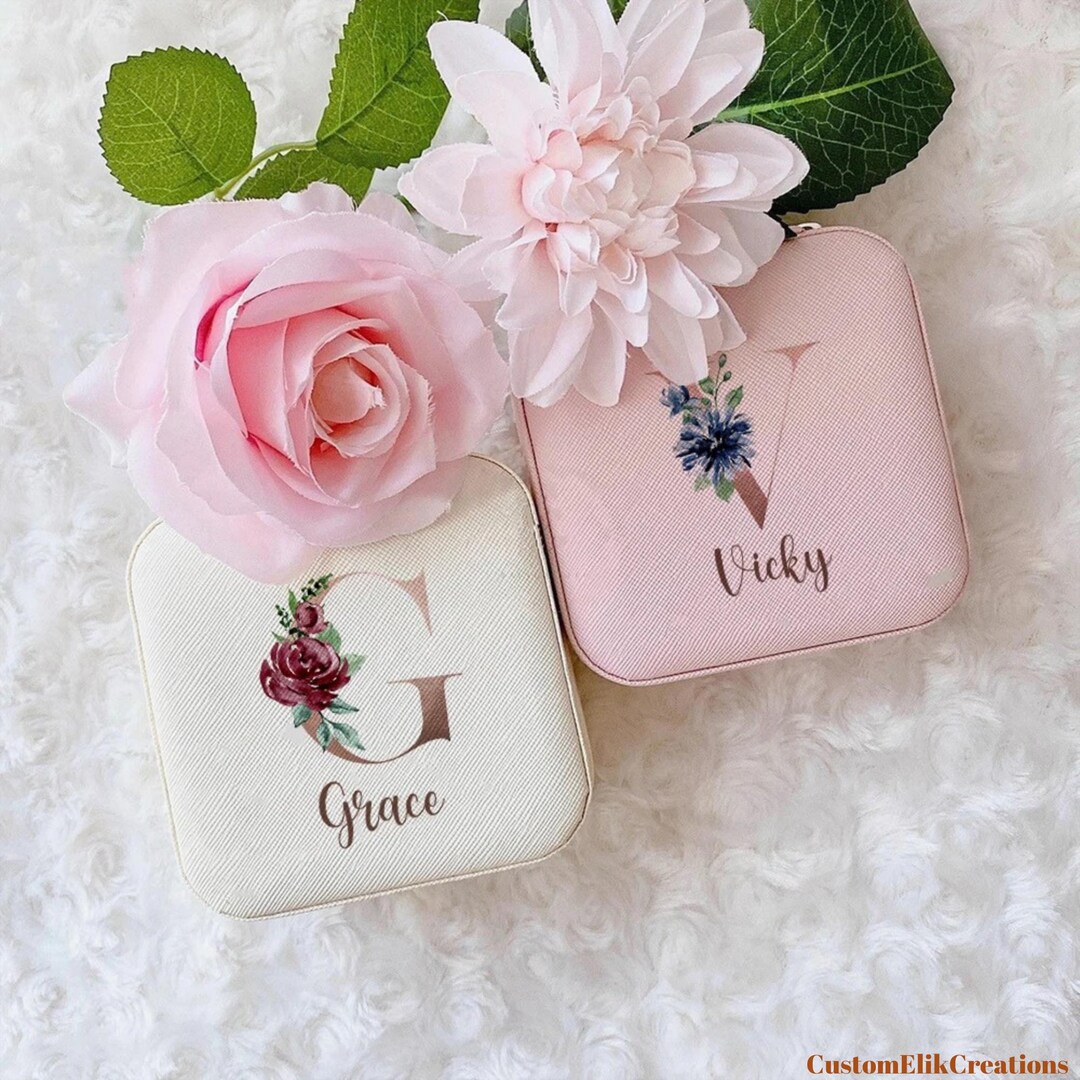 Personalized Dainty Jewelry Box / Leather Engraved Name Jewelry Box ...