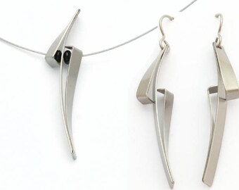 10 titanium ear hooks. Allergy free | Etsy