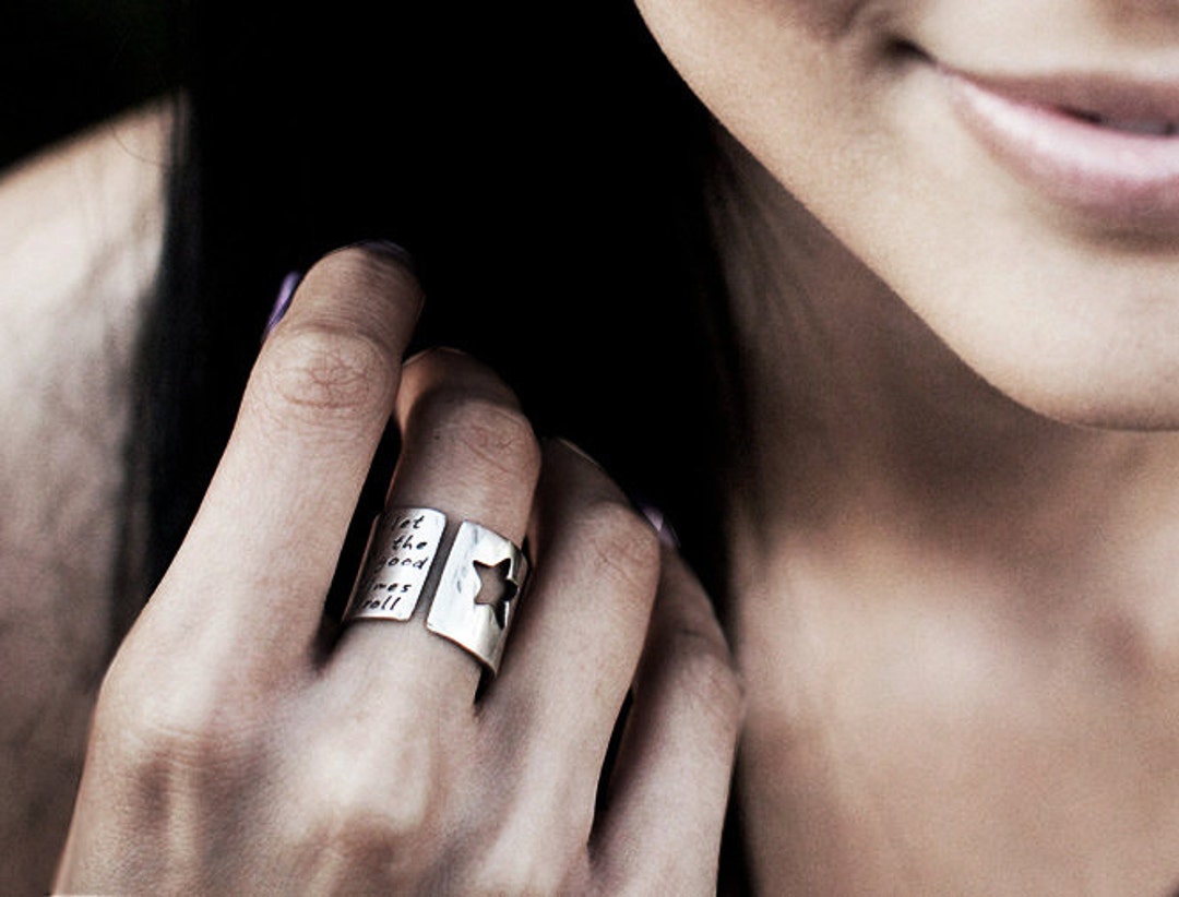 Open Star Ring With Custom Personalized Words or Lyrics - Etsy