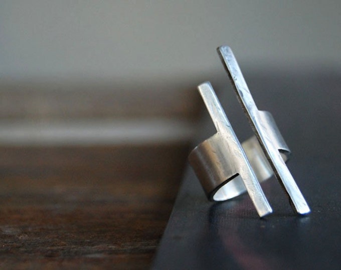 Balancing Act Ring- Square Bar Ring- Modern Rough Cut Sterling Band - Etsy