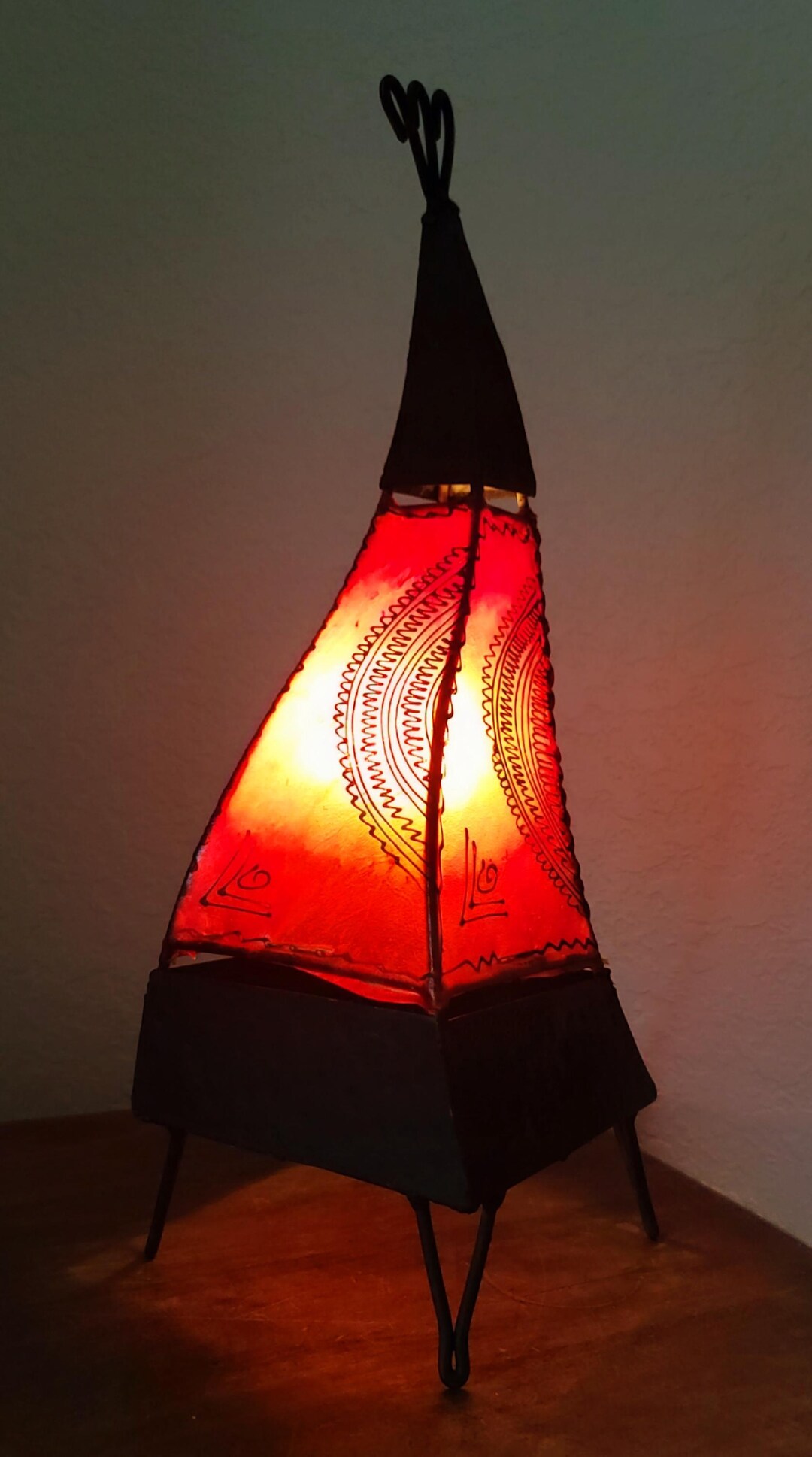 20" All Red Moroccan Goat Skin / Henna Lamp / Ceviche Style - Etsy