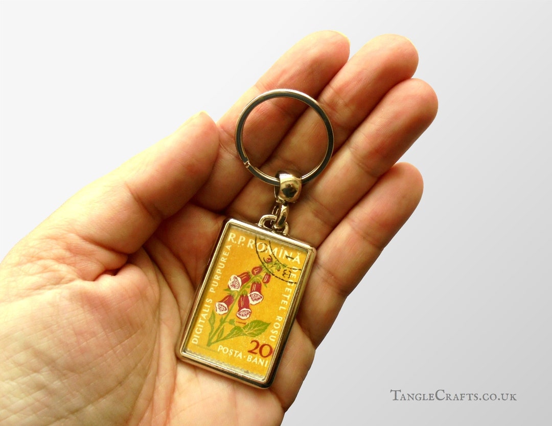 Foxglove Keyring, Retro Digitalis Keychain | Upcycled Retro Postage ...