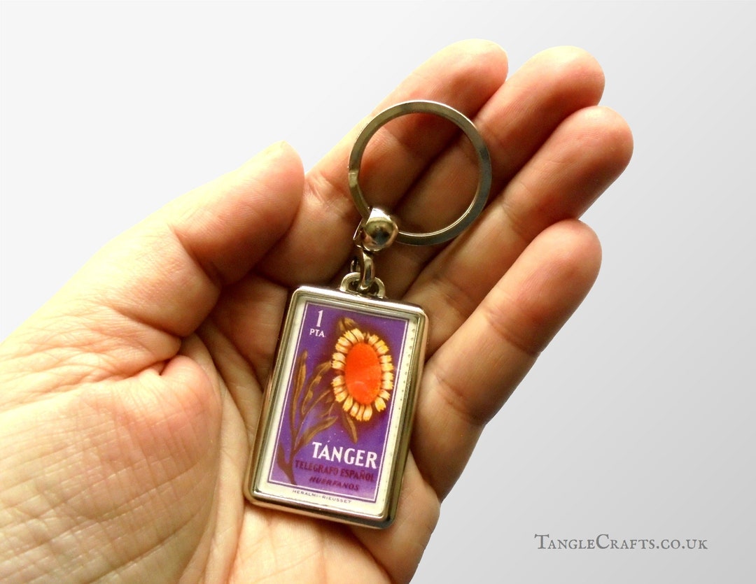 Sunflower Keyring, 1950s Ephemera Keychain | Purple Background, Yellow ...