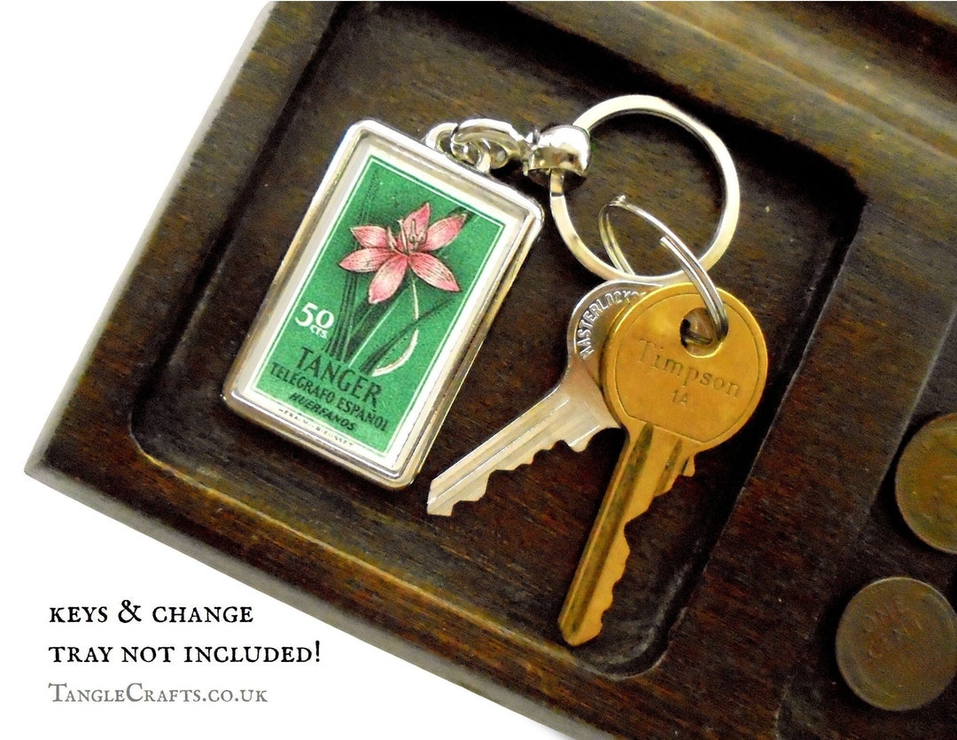 Pink Flower Keyring, Retro 1950s Keychain | Stylised Floral Petals ...