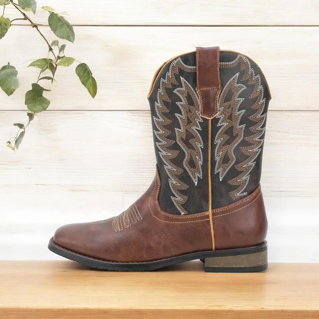 Boots Cowboy, Black Boots, Cowpoke, Buckaroo, Footwear, Bottes Western ...