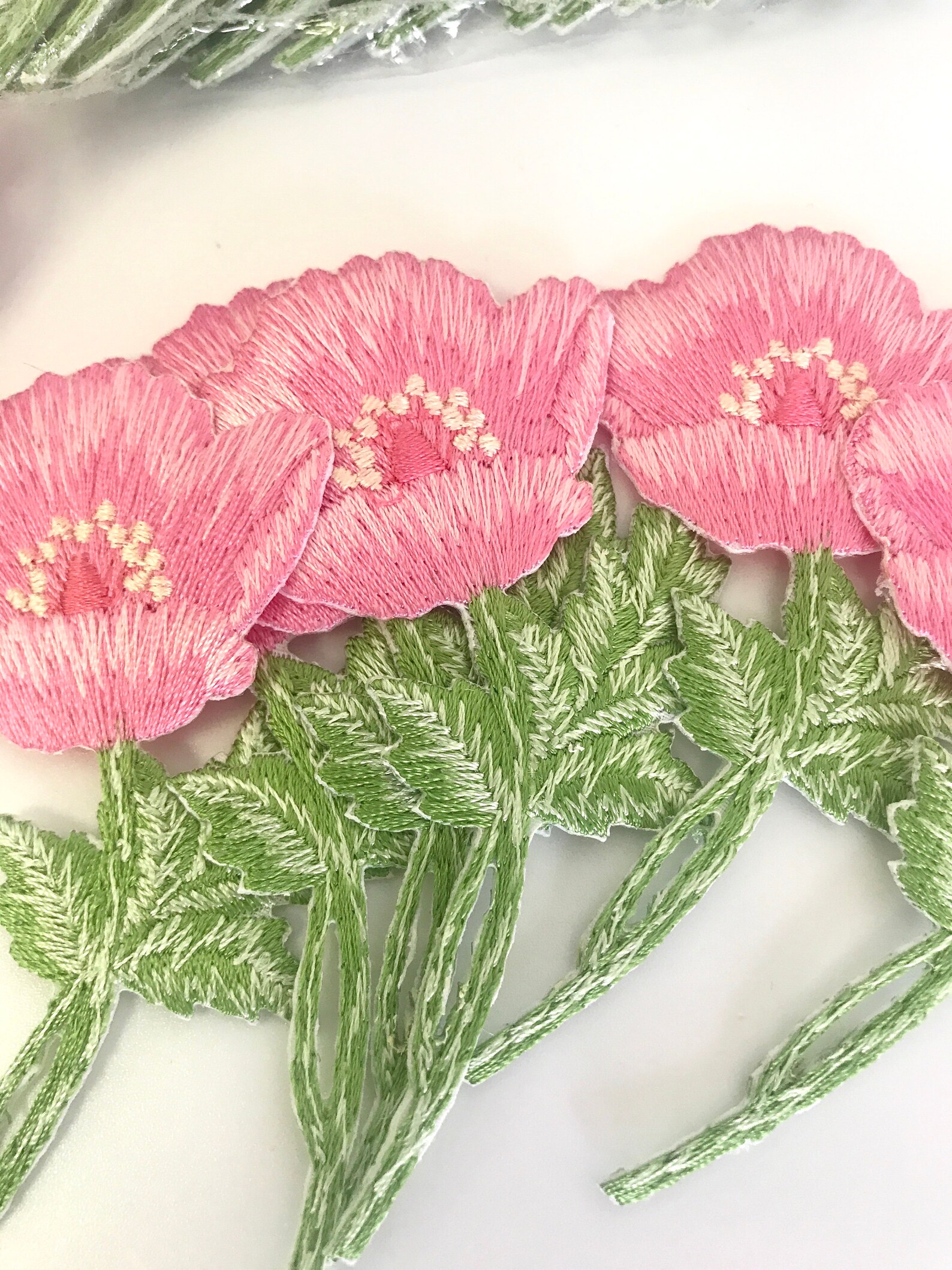 Flower Appliques, Pink Flower Applique, Embroidered Flowers, Flower ...